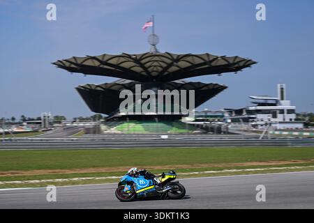 25 FERNANDEZ Raúl (spa), Trackhouse MotoGP Team, Aprilia RS-GP26 ...