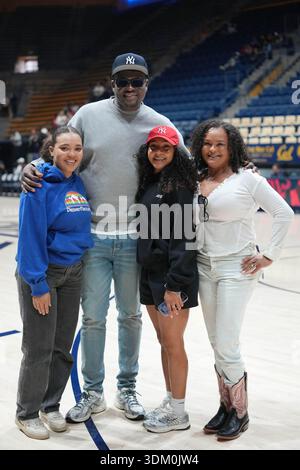 A family poses for a photo during the 2026 NBA Championship ceremony ...