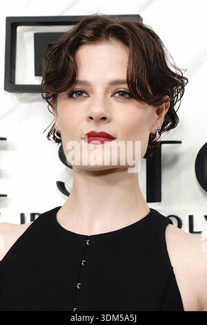 NEW YORK, NEW YORK - FEBRUARY 03: Louisa Jacobson attends FX's "Love ...