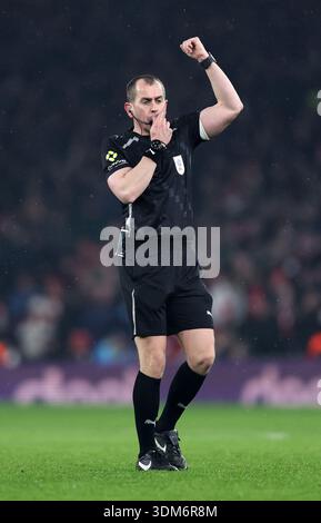 Referee Peter Bankes during the Arsenal v Manchester City Carabao Cup ...
