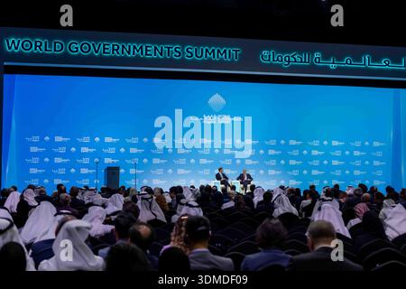 Speech and panel discussion by various leaders during the World ...