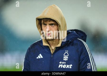 Luca Netz Of Nottingham Forest Inspects the pitch during the Leeds ...