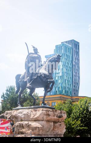 Equestrian statue of Skanderberg in the central square in the capital ...