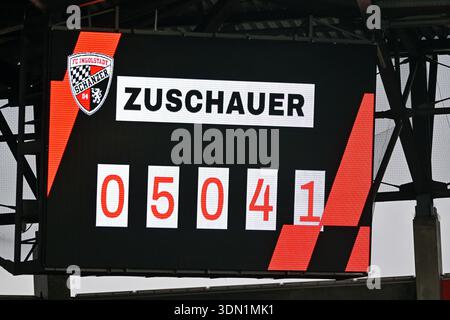 The video wall shows the spectator count, 25.04.2026, Munich (Germany ...