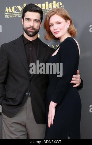 LOS ANGELES - FEB 6: Markian Tarasiuk, Scarlet Hunter at the 33rd ...