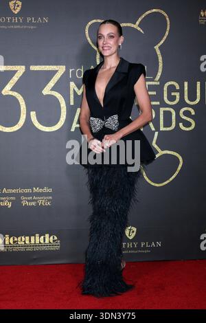 Ca. 06th Feb, 2026. Peta Murgatroyd at arrivals for 33rd Annual ...