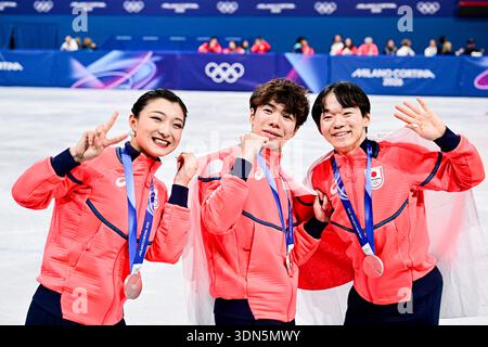 (L-R) Yuma Kagiyama (JPN), Kaori Sakamoto (JPN), Cha Junhwan (KOR ...
