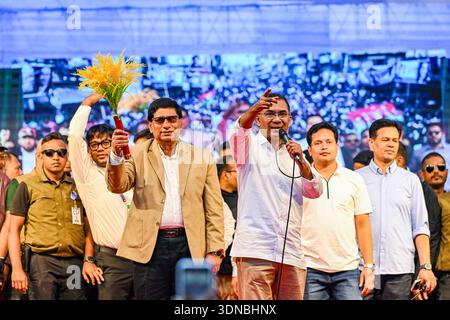Bangladesh Nationalist Party (BNP) Chairperson Tarique Rahman speaks to ...