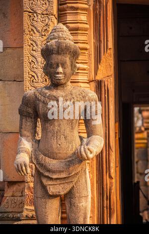 The Khmer Temple of Phnom Rung, Built Atop a Volcano in Buriram ...