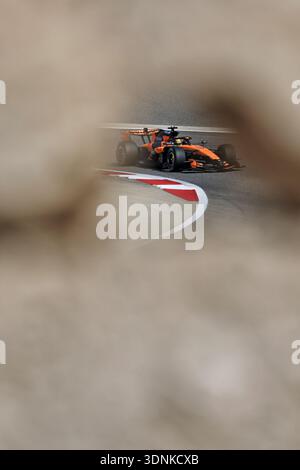 Oscar Piastri (AUS) McLaren F1 Team MCL40. 11.02.2026. Formula 1 ...