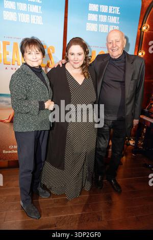 Iris Rainer Dart, Jennifer Maloney-Prezioso and Mike Stoller attend ...