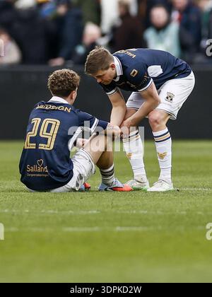 Alfons Sampsted of Go Ahead Eagles and Lequincio Zeefuik of Heracles ...
