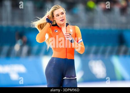 MILAN, ITALY - FEBRUARY 15: Jutta Leerdam of Netherlands during the ...