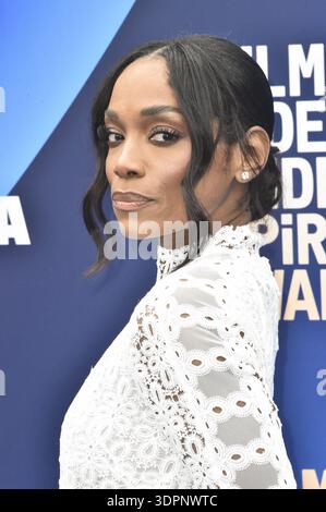Frances Turner at arrivals for Film Independent Spirit Awards - Part 1 ...