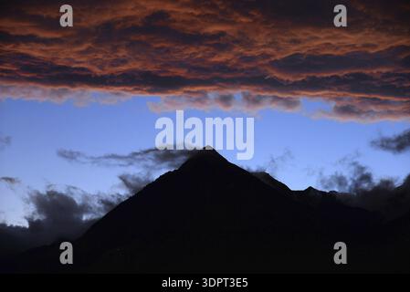 Thunderclouds at the Mutspitze Stock Photo - Alamy