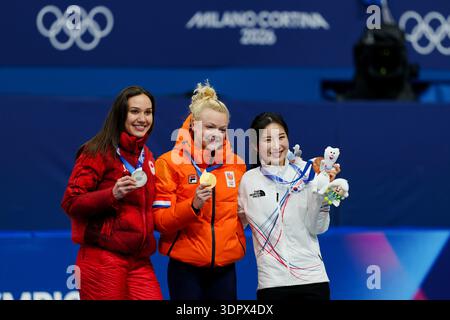 Final A GOLD MEDAL KIM Gilli (KOR), CELEBRATION WITH COACHES during ...