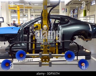 Modena. The Maserati Granturismo production line inside the historic ...