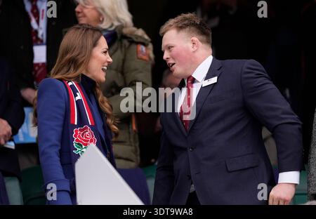 The Princess of Wales with injured England player Fin Baxter in the ...