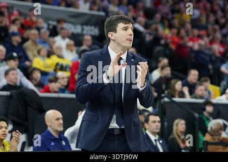 Pedro Calles (Alba Berlin, Chef-Trainer), GER, FC Bayern Basketball vs ...