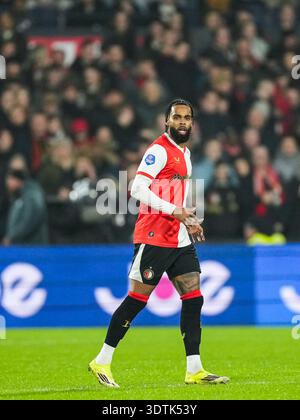 ROTTERDAM - Jeremiah St. Juste of Feyenoord leaves the field injured ...