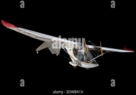 Ultraflight Lazair SS EC was a high-wing, twin-engine ultralight ...