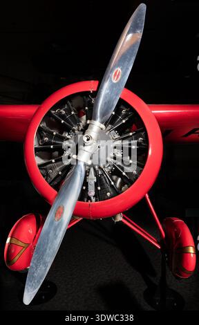 Lockheed Vega 5B NR7952 was a single-engine high-wing cabin monoplane ...