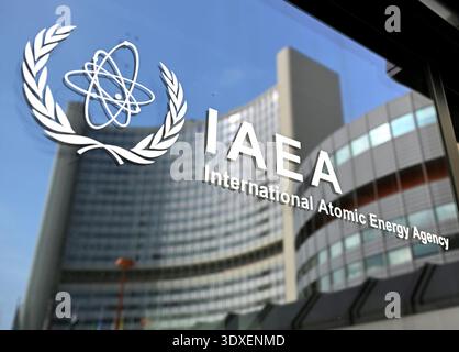 VIENNA, AUSTRIA - 4 MARCH 2026: Image shows Cowley Evan (Vienna Capitals) during the win2day ICE ...