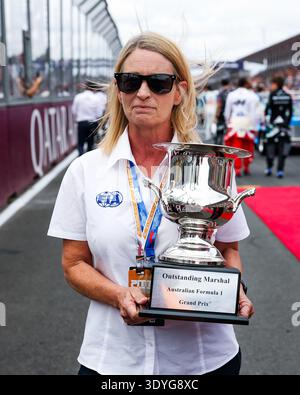FIA Marshall award with PIASTRI Oscar (aus), McLaren F1 Team MCL40 ...