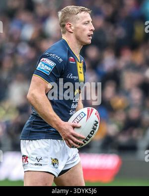 Lachie Miller of Leeds Rhinos in the pre-game warm up during the Hull ...