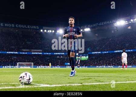 Desire Doue of Paris Saint-Germain FC celebrates with the trophy during ...