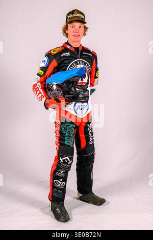 Tate Zischke of Belle Vue Aces in action during the Rowe Motor Oil ...
