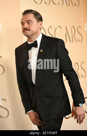 HOLLYWOOD, CA - MARCH 15: Leonardo DiCaprio at the 98th Oscars at Dolby ...