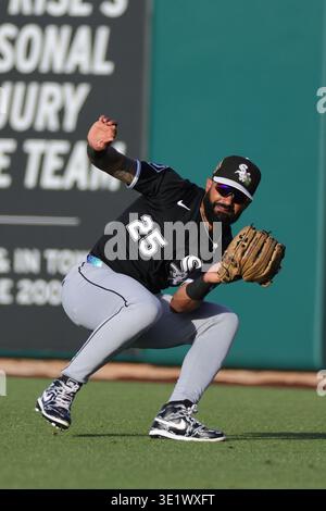 March 21, 2026: Texas Rangers shortstop Ezequiel Duran (20) hits a ...