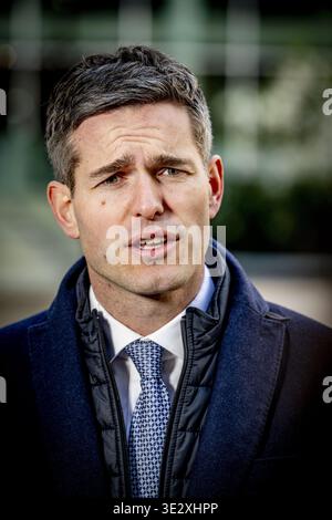 THE HAGUE - Tom Berendsen, Minister of Foreign Affairs, speaks to the ...