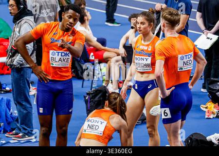 Tony van Diepen of the Netherlands looks on during the Men's 800m Final ...