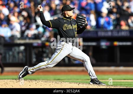 Pittsburgh Pirates pitcher Isaac Mattson delivers during the seventh ...