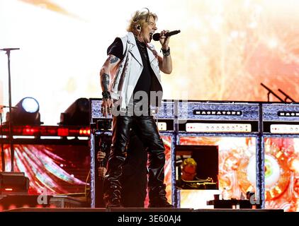MONTERREY, MEXICO - MARCH 28: Guns n Roses performs, during the second ...