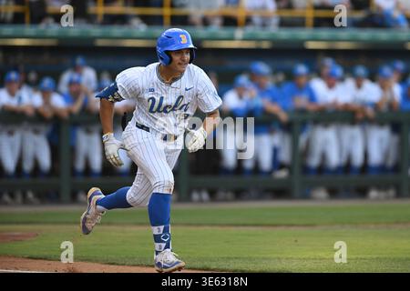 UCLA Bruins Mulivai Levu (39), Easton Hawk (27), Roch Cholowsky (1 ...