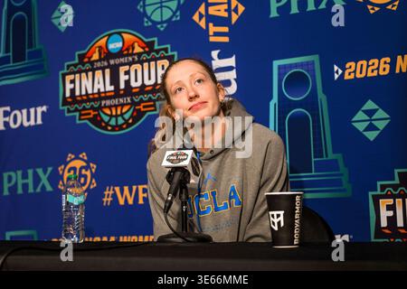 UCLA Bruins guard Gianna Kneepkens (8) attempts a shot in the second ...