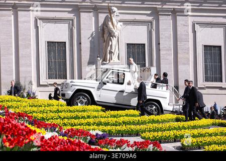 Pope Leo XIV seen waving to the faithful during his weekly general ...