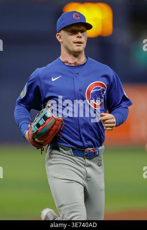 Chicago Cubs center fielder Pete Crow-Armstrong fields a two-run single ...