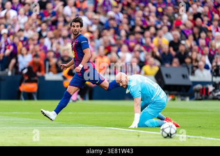 Ferran Torres of Spain scores a goal for Spain during the FIFA World ...