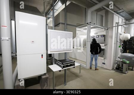 PRODUCTION - 27 February 2026, Mecklenburg-Western Pomerania, Rostock ...