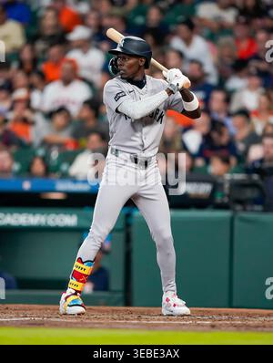 New York Yankees' Jazz Chisholm Jr., right, reacts after fouling a ball ...