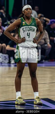Seattle Storm guard Flau'jae Johnson (4) drives to the basket as ...