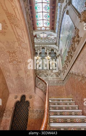 Modernist style marble stairs main entrance. Casa navas. Reus ...