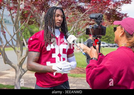 Washington Commanders cornerback Fred Davis II (38) at the Washington ...
