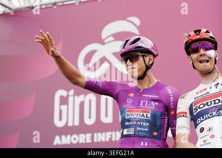 Paul MAGNIER Cyclamen Jersey during Stage 15 of the 2026 Giro d’Italia ...
