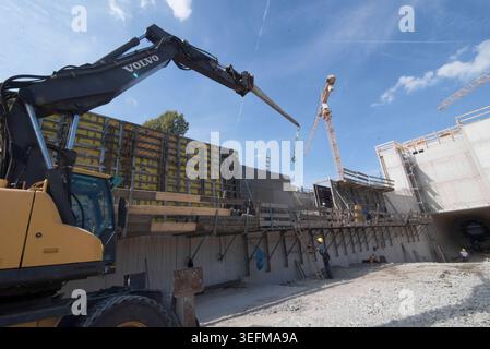 volvo a wheel loader at a consructionside volvo a wheel loader at a ...