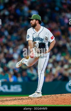 Seattle Mariners pitcher Nick Davila in action during a baseball game ...